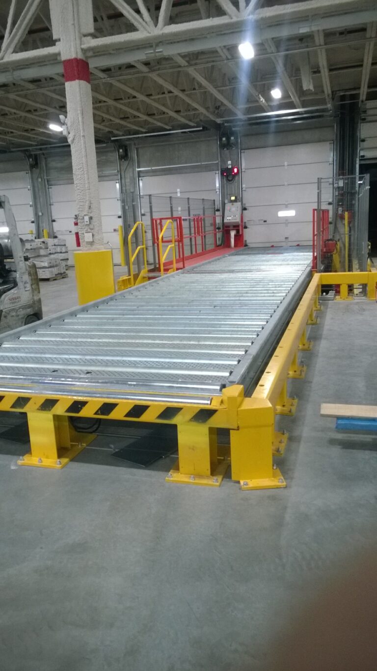 Customer story: ULD Handling System for Swissport at Chicago O'Hare ...